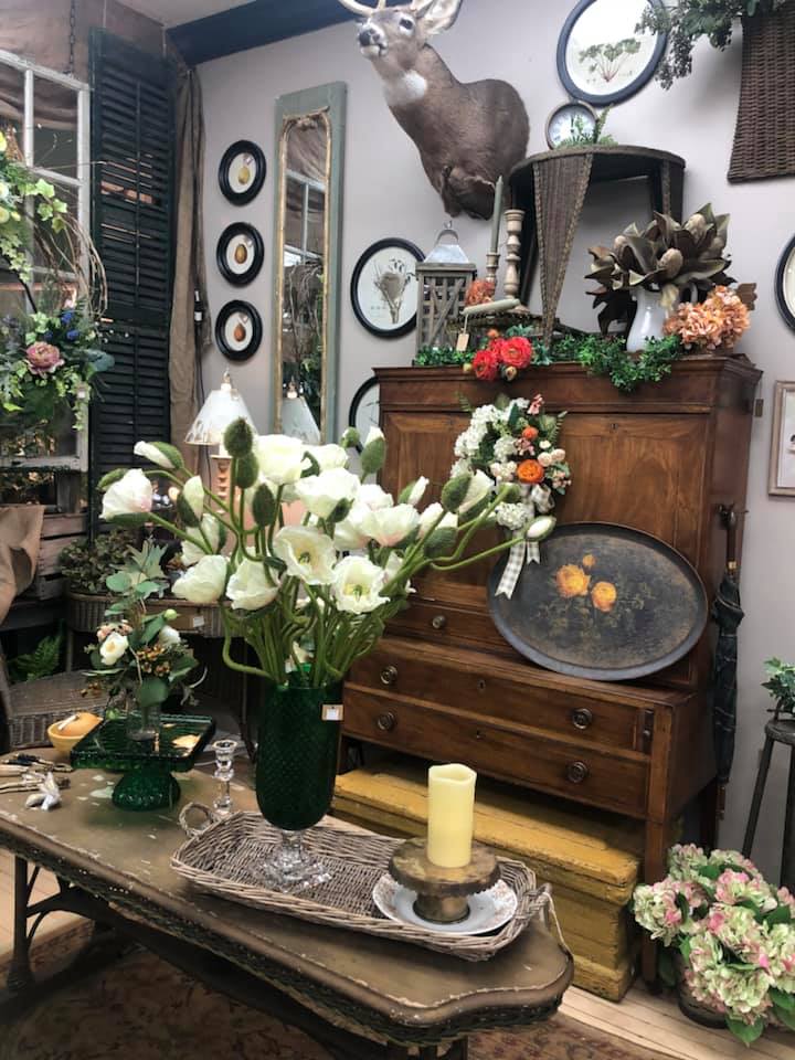 Meadows Home Decor & Gifts - Princeton, IL